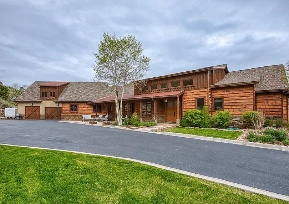 5 Colorado Mountain Residences Offering Breathtaking Views and Timeless ...